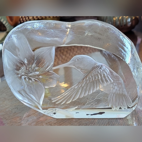 Art | Capredoni Dartington Art Glass Paperweight Hummingbird Flower ...